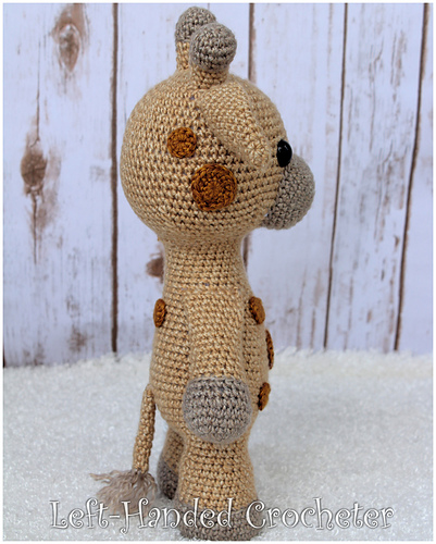 Ravelry: Giraffe Cuddle Critter pattern by The Left-Handed Crocheter