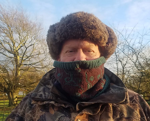 Ravelry: Papa Spooky Cowl pattern by Shauna Caffrey