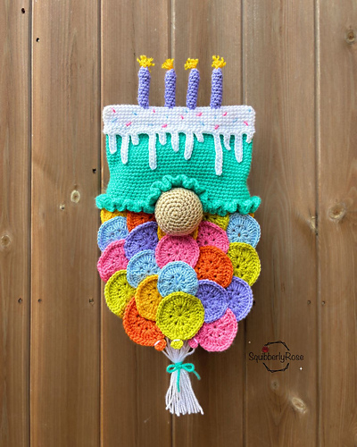 Ravelry: Birthday Gonk Gnome Wreath pattern by selina page
