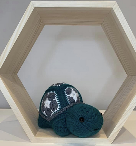 Ravelry: Terrance the African flower tortoise pattern by selina page