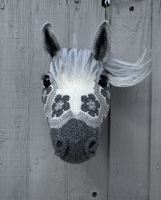 Ravelry: Pepper the african flower horse head pattern by selina page