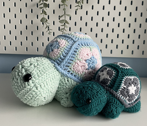 Ravelry: Terrance the African flower tortoise pattern by selina page