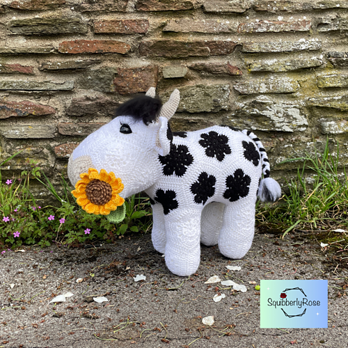 Ravelry: Bluebell the African flower cow. pattern by selina page