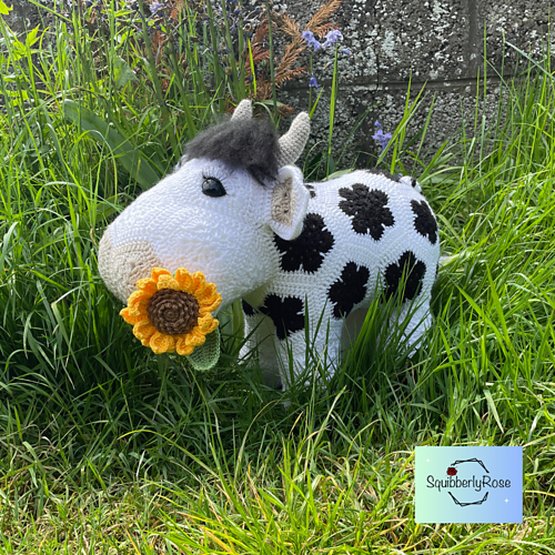 Ravelry: Bluebell the African flower cow. pattern by selina page
