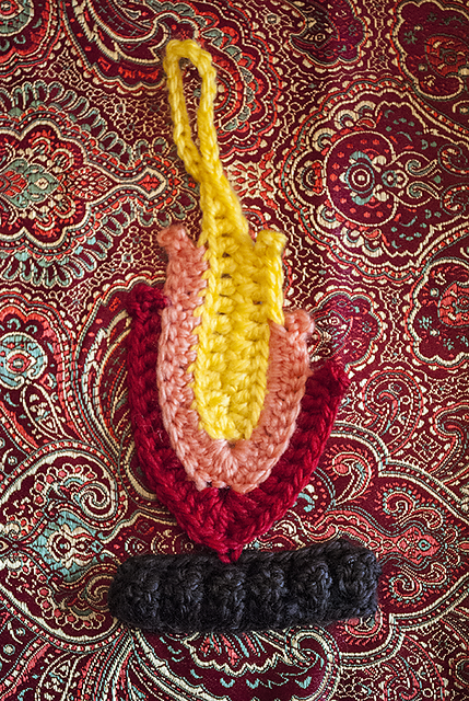 Ravelry: Fire Ornament pattern by Crochet Kitten