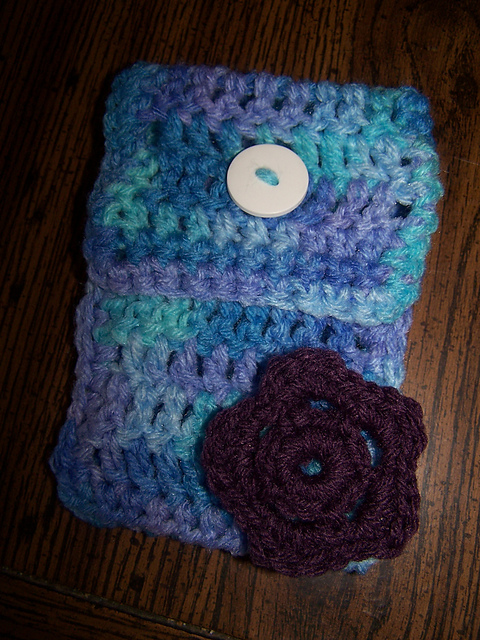 Ravelry: Cell Phone/MP3 player case pattern by Allena Williams