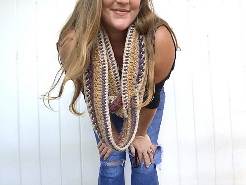 Ravelry: Mandala Centaur Infinity Scarf pattern by Tasha Margette