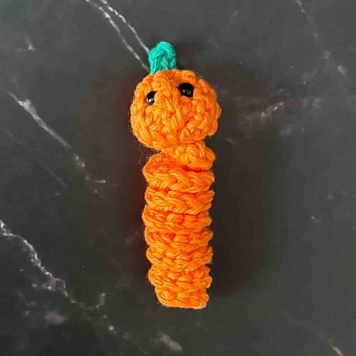 Ravelry: Pumpkin Worry Worm pattern by May Shehab