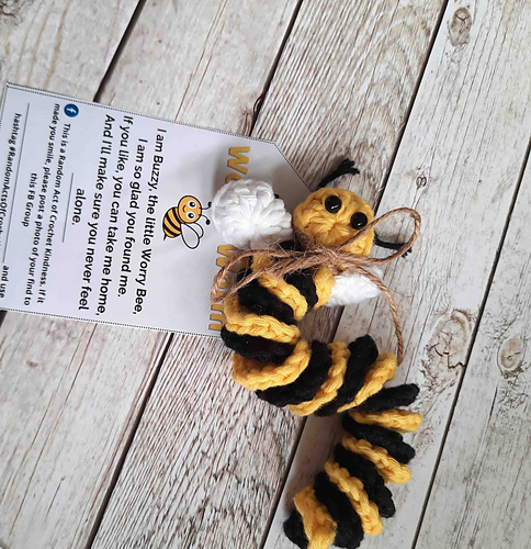 Ravelry: Don't Worry Bee Happy pattern by May Shehab