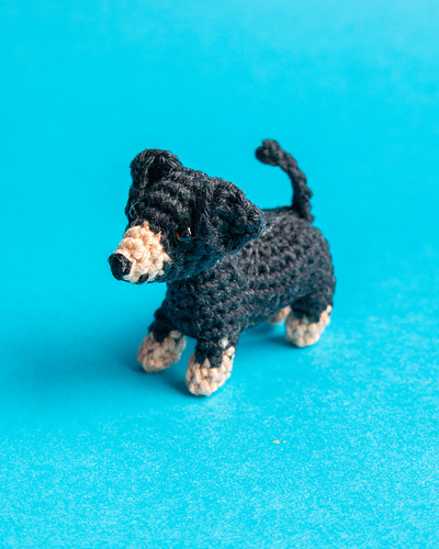 Ravelry: Ditmar the Dachshund pattern by Stella Taubenheim