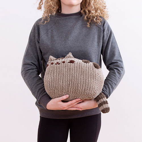 Ravelry: Sitting Pusheen pattern by Stitch & Story