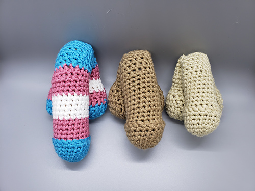 Ravelry: Lil' Bug Soft Packer pattern by Stitchbug Studio