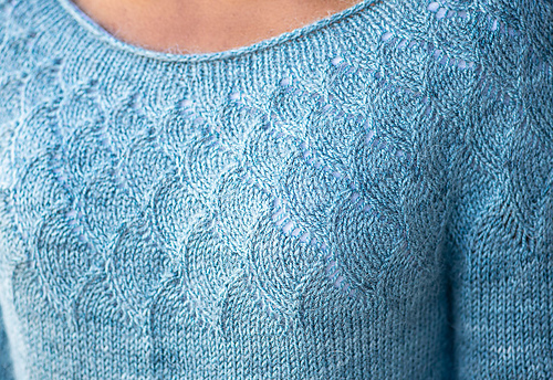 Ravelry: Scales and Shells pattern by Jennifer Weissman