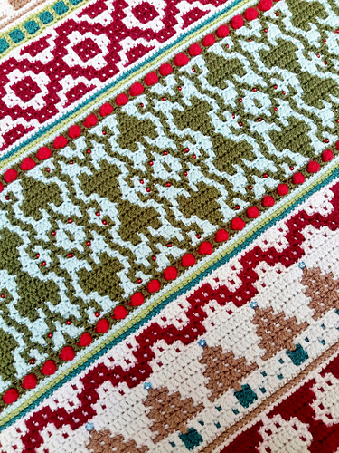 Ravelry: Deck the Halls pattern by Lindsay Mika