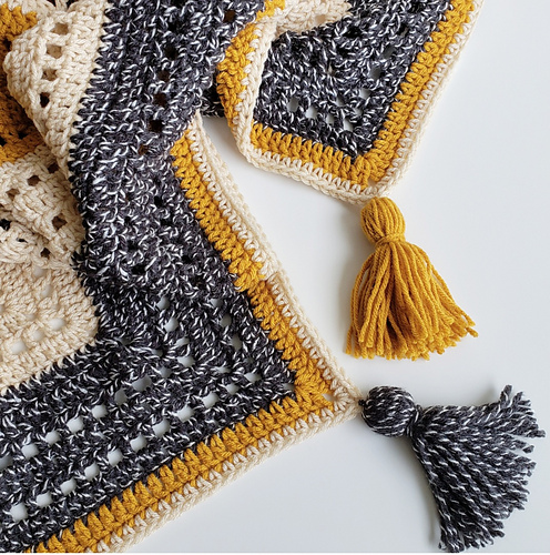 Ravelry: Gold and Marble Blanket pattern by Azra Suho
