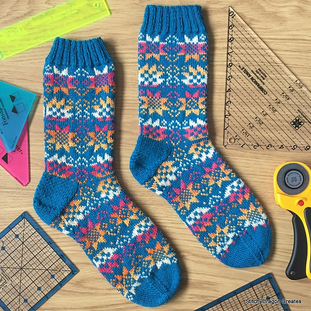 Ravelry: Patchwork Star Socks pattern by StitchyDragon Creates