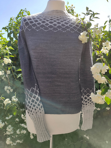 Ravelry: Morphing pattern by Claudia Eisenkolb
