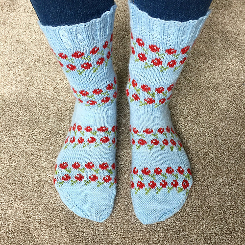 Ravelry: Stone Roses socks pattern by Stone Knits