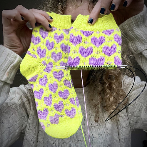 Ravelry: I Heart Socks pattern by Stone Knits