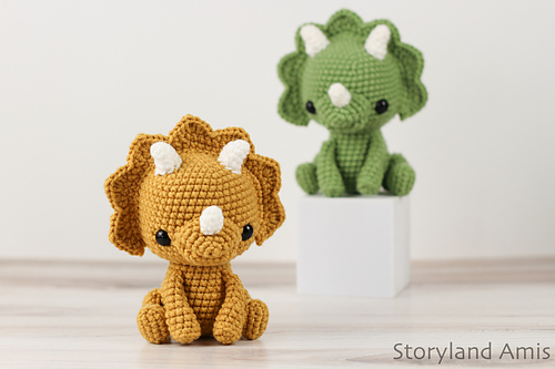 Ravelry: Trixie the Triceratops pattern by Holly Lanier