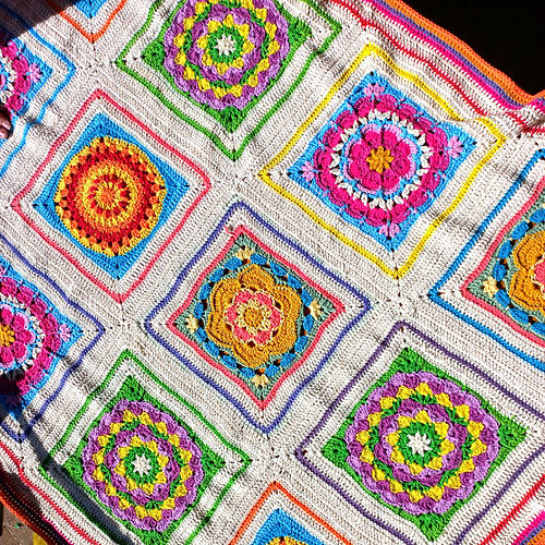 Ravelry: Boxed Floral Squares pattern by Stouto Creative Crochet