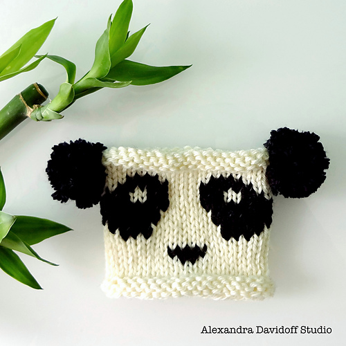 Ravelry: Panda cup cozy pattern by Alexandra Davidoff