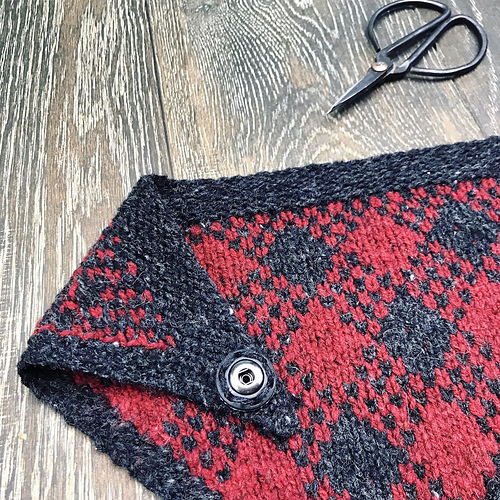 Ravelry: Woof! pattern by Alexandra Davidoff