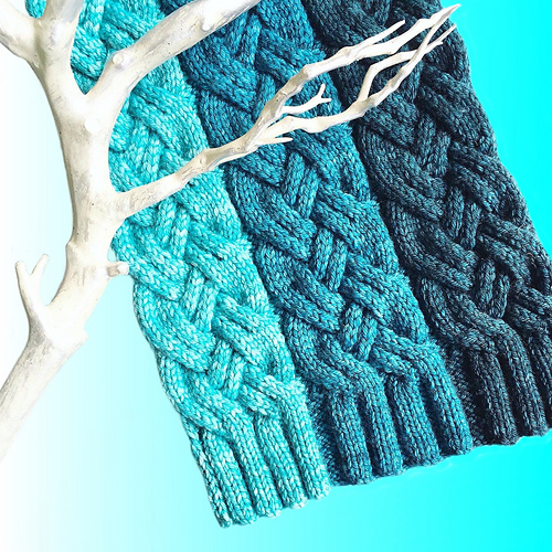Ravelry: Azul pattern by Alexandra Davidoff