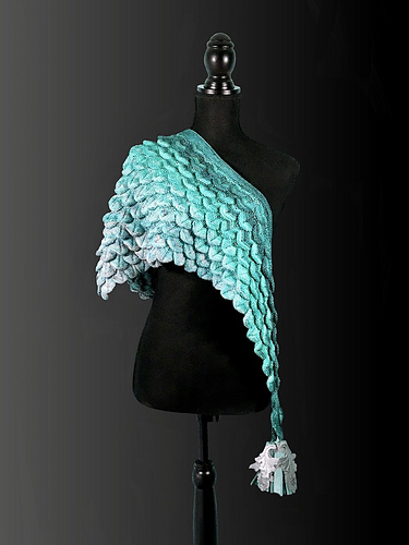 Ravelry: Dragon Lore pattern by Alexandra Davidoff