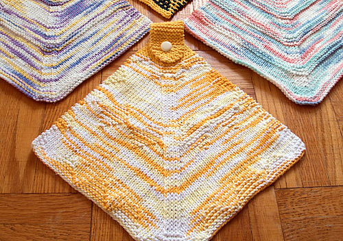 Ravelry: Simple Mitred Dishcloth pattern by The Students of Subway ...