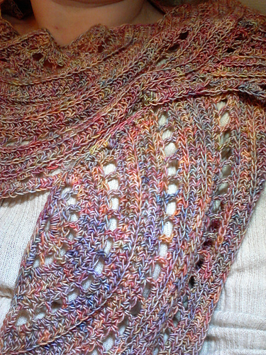 Ravelry: Super Easy Quasi Motif Shawlette/Scarf pattern by Teri DiLibero