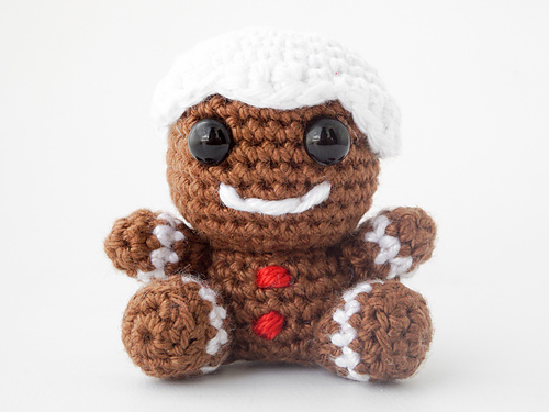 Ravelry: Mini Gingerbread Man Amigurumi pattern by Jonas Matthies