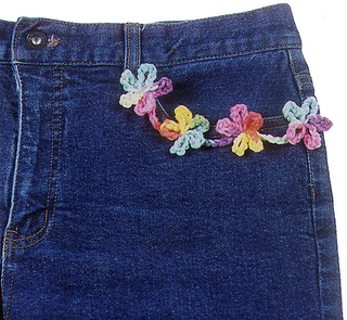 Ravelry: Lazy Daisy Chain pattern by Susan Huxley