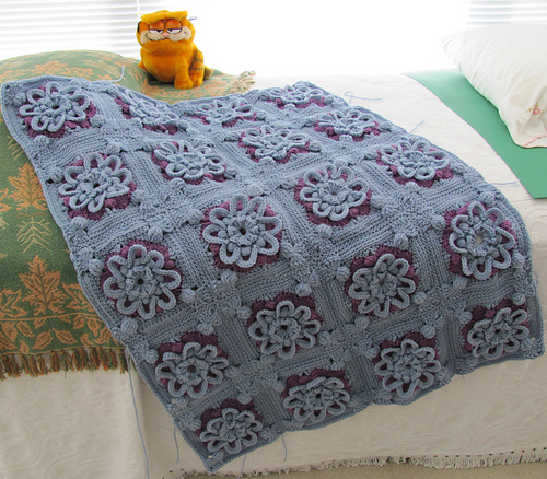 Ravelry: Two Color Isabella Afghan pattern by Susan Kerin