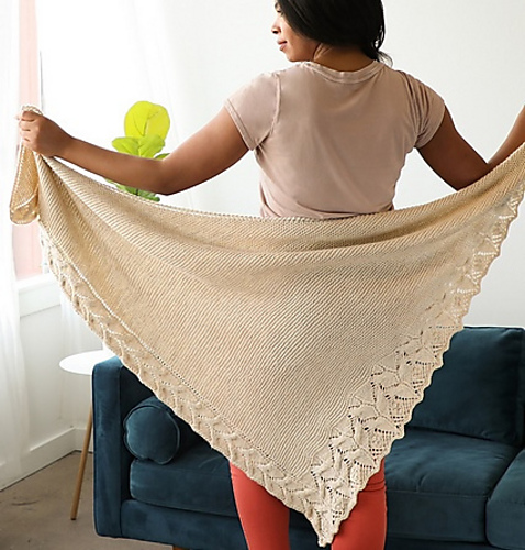 Ravelry: Dolomite Shawl pattern by Susanna IC