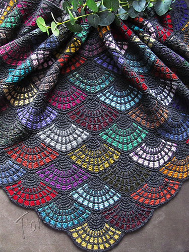 Ravelry: Exotic Wedges Scarf pattern by Dolly Laishram Bhardwaj