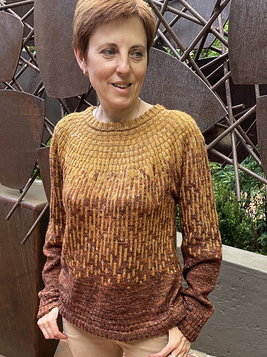 Ravelry: H Sweater pattern by Beatrice Mase