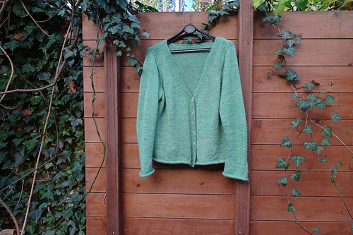 Ravelry: 97-18 Swing pattern by DROPS design