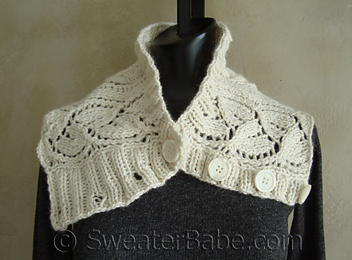 Ravelry: #98 Lush Button-Up Cowl pattern by SweaterBabe