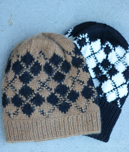 Ravelry: Modern Argyle Hat pattern by SweaterFreak