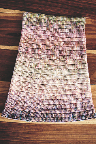 Ravelry: Faded Pathways Cowl (Advent) pattern by Mariana Muller