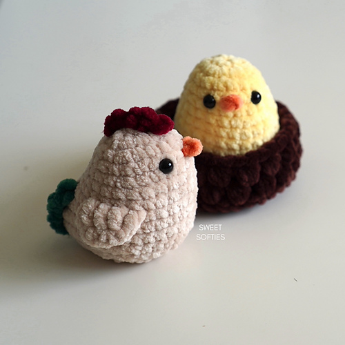 Ravelry: Pocket Chicken Family pattern by Sweet Softies
