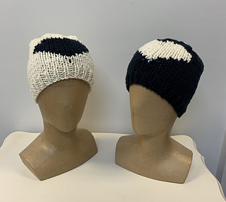Ravelry: I Heart Intarsia hat pattern by Sweet Yarns