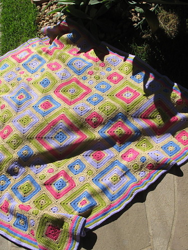 Ravelry: AtelierSweetCraft's Babette Blanket