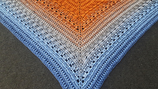Ravelry: Mahidevran Sultan Shawl pattern by Dominika Koćmierowska