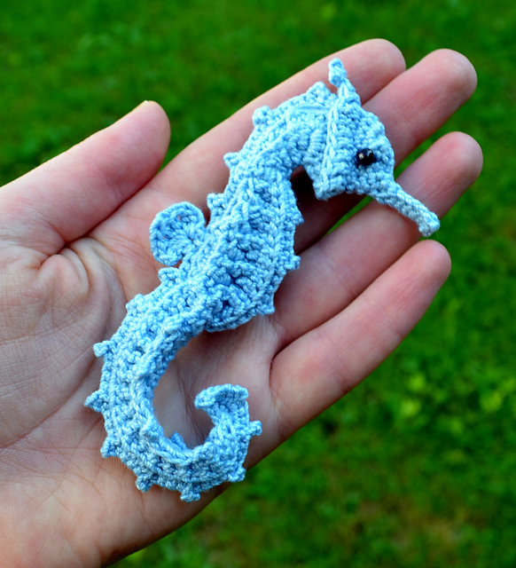 Ravelry: TFiner's Blue Thread Seahorse