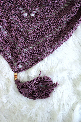 Ravelry: Free Yourself Shawl pattern by Toni Lipsey
