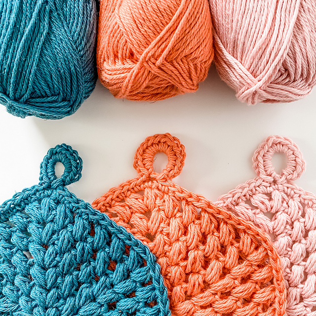 Ravelry: Hexi Puff Coaster pattern by Toni Lipsey