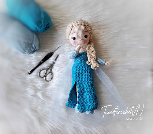 Ravelry: Elsa (Frozen) doll pattern by Tuoi Duong Thi
