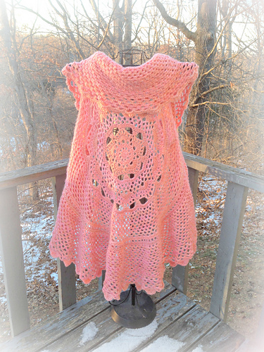 Ravelry: Midnight Star Mandala Vest pattern by Dorianna Rivelli